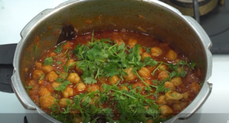 Crispy Puffed Instant Chole Bhature Recipe – Oddy uniwraps