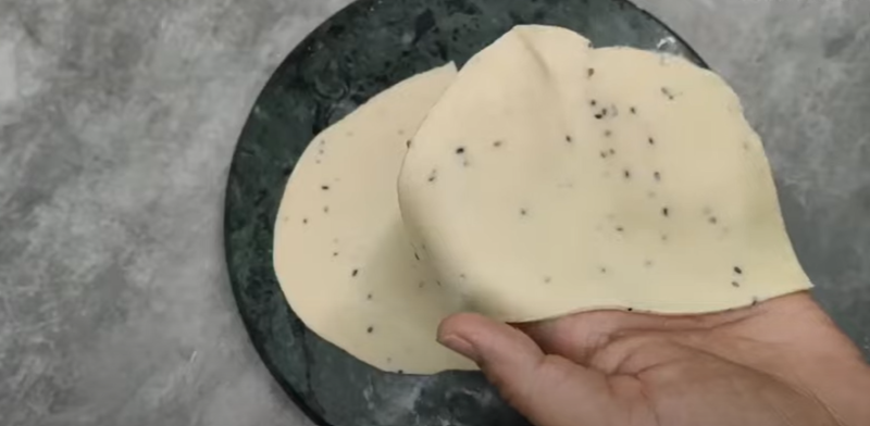 Samosas Made with Less Oil – Oddy uniwraps